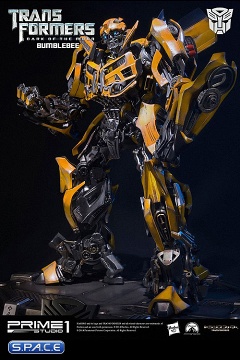 Bumblebee Statue Museum Masterline Series (Transformers: Dark of the Moon)
