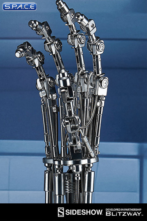 1:1 Scale T-800 Endoskeleton Arm and Brain Chip Replica (Terminator 2)