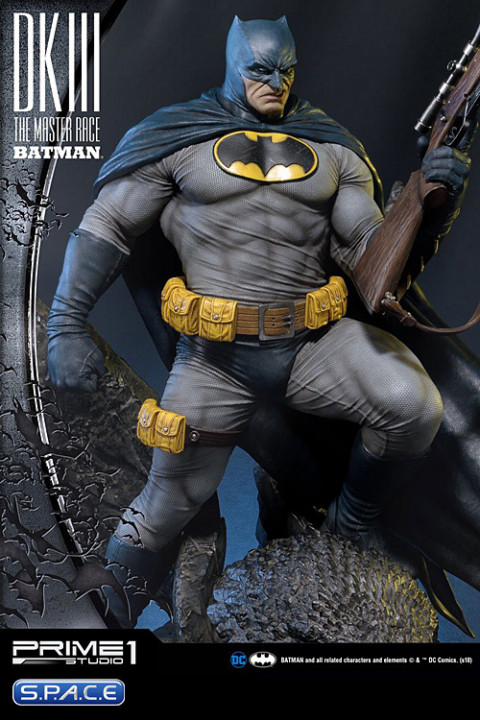 1/3 Scale Batman Museum Masterline Statue (Dark Knight III: The Master ...