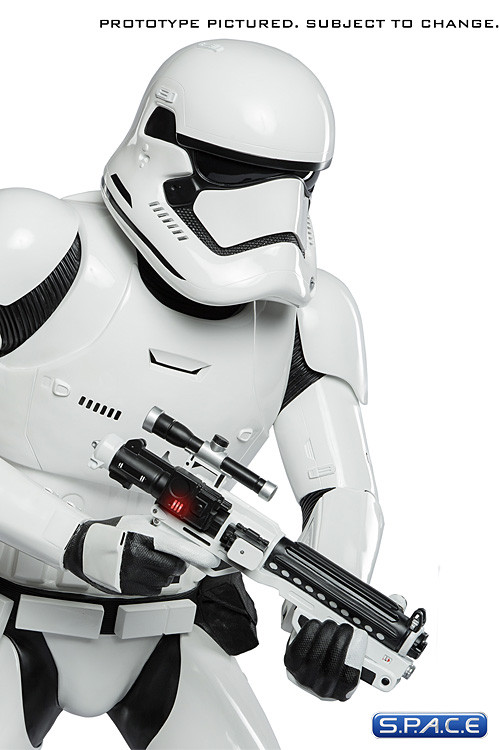 1:1 First Order Stormtrooper life-size Statue (Star Wars - The Force ...
