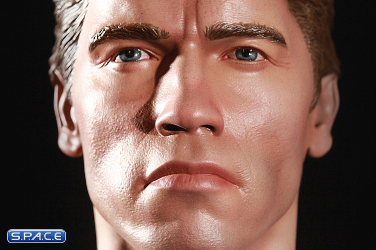1/2 Scale T-800 Bust (Terminator Genisys) 1/2 Scale T-800 Bust (Terminator Genisys)
