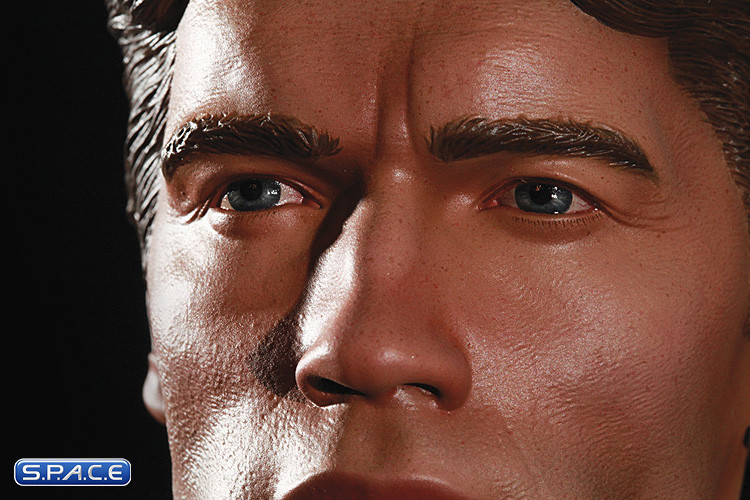 1/2 Scale T-800 Bust (Terminator Genisys) 1/2 Scale T-800 Bust (Terminator Genisys)