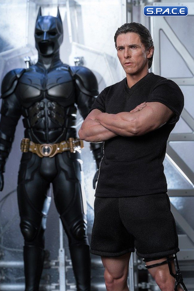 1/6 Scale Batman Armory with Bruce Wayne Movie Masterpiece MMS702 ...