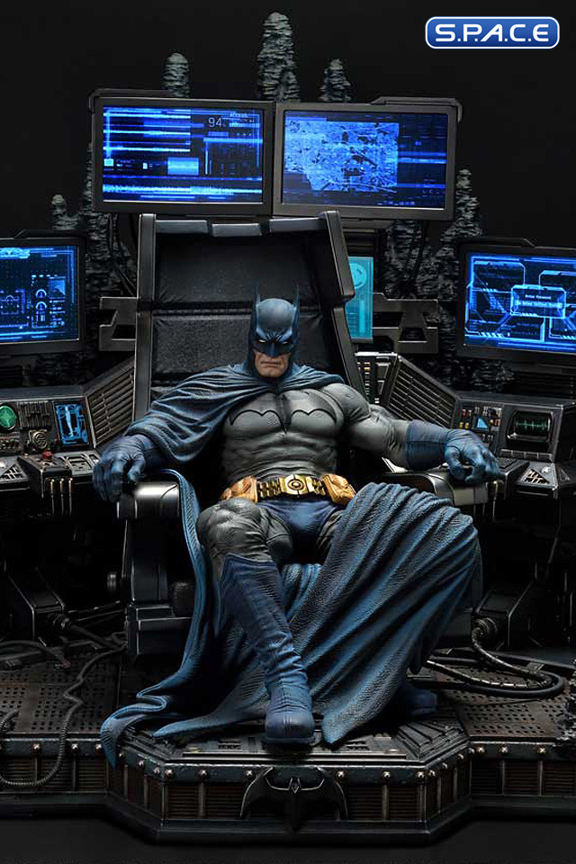 1/4 Scale Batman Ultimate Tactical Throne Throne Legacy Statue - Bonus ...
