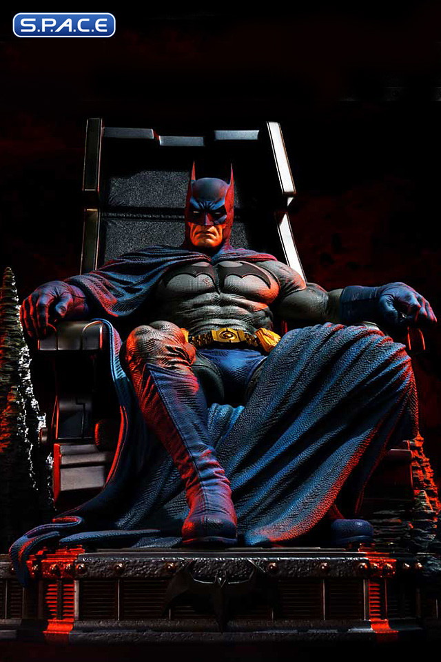 1/4 Scale Batman Tactical Throne Throne Legacy Statue - Economy Version ...