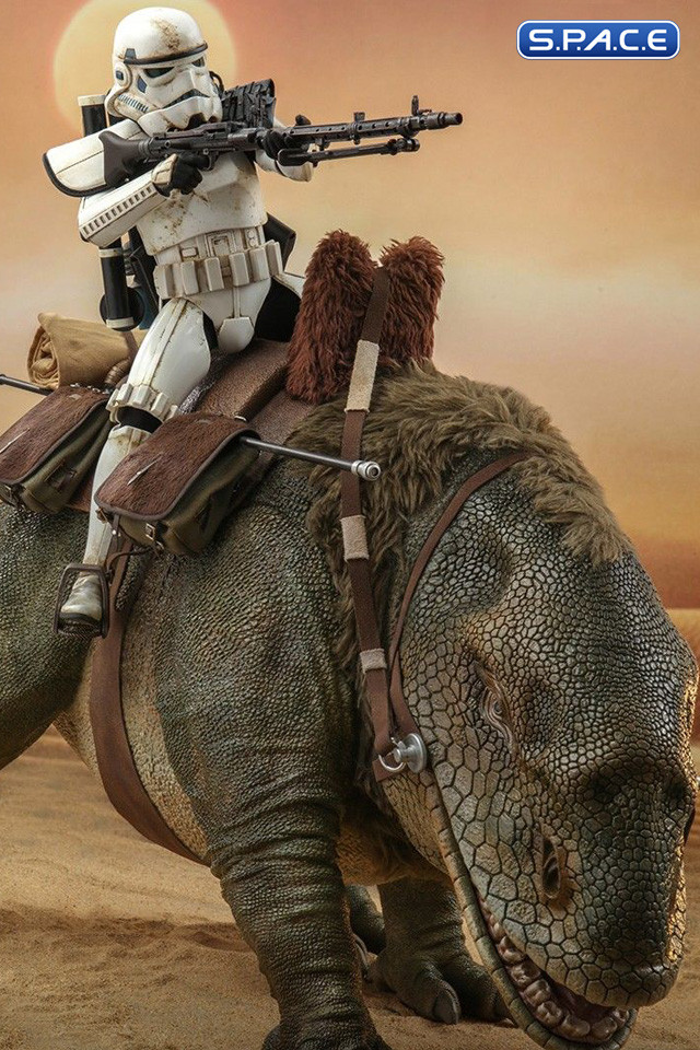 1/6 Scale Sandtrooper Sergeant & Dewback Movie Masterpiece Set MMS722 ...
