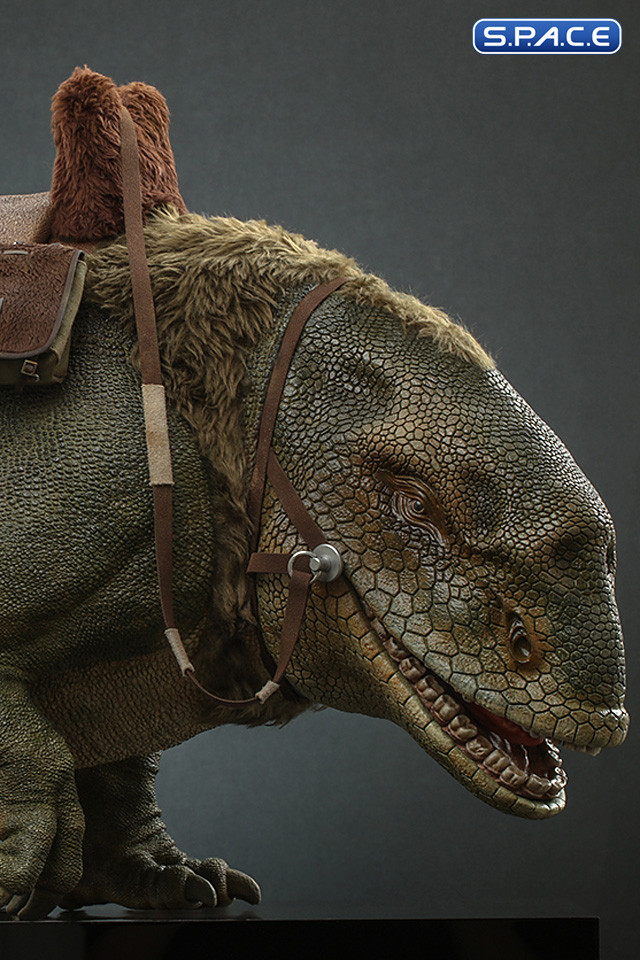 1/6 Scale Dewback Movie Masterpiece MMS719 (Star Wars)