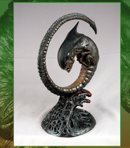 Alien Queen Chestburster Statue (Alien 3) - S.P.A.C.E - space-figuren.de