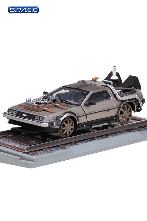 1:18 Die Cast DeLorean Time Machine - Railroad Version (Back to the ...