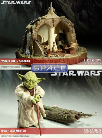 Set of 2: 1/6 Scale Yoda's Hut Dagobah Environment and Yoda (Star Wars)
